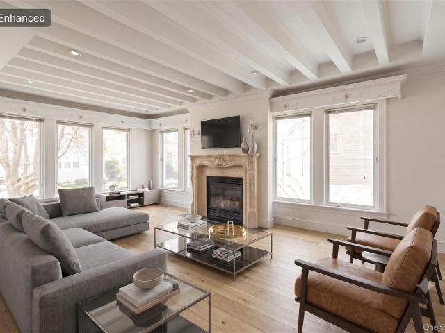 33 Carstairs Road