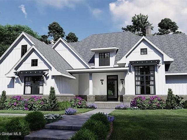 33 Catalina Dr, Ballston Spa, NY 12020