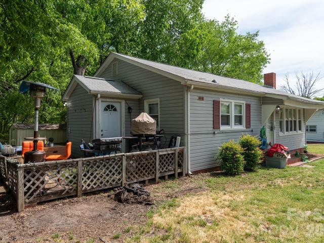 33 Central Heights Drive