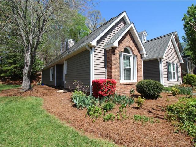 33 Cedar Knoll Drive