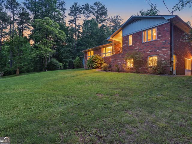 33 Cherokee Hills Lane