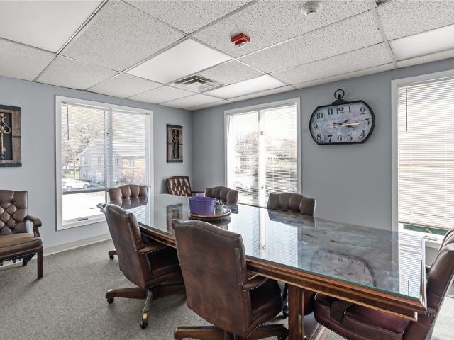 33 College Hill Road 25 2