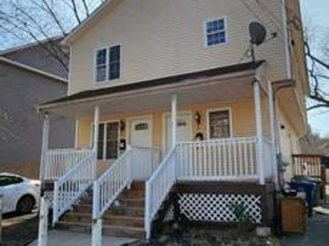 33 Cottage St, Bridgeport, CT 06605