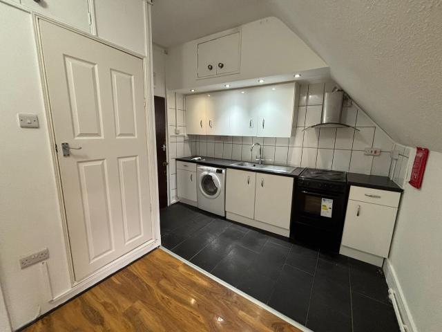 33 Coventry Road Ilford IG1 4QR Century 21 United Kingdom