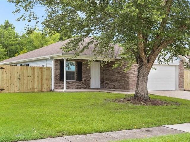 33 Clifford St, Westwego, LA 70094