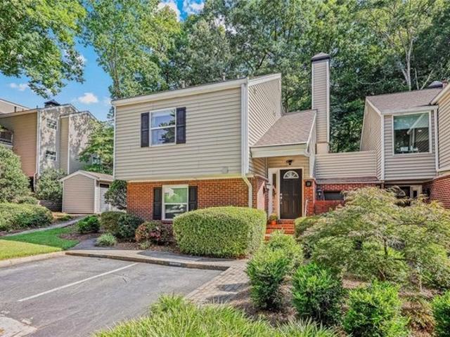 33 Dunwoody Springs Dr, Atlanta, GA 30328