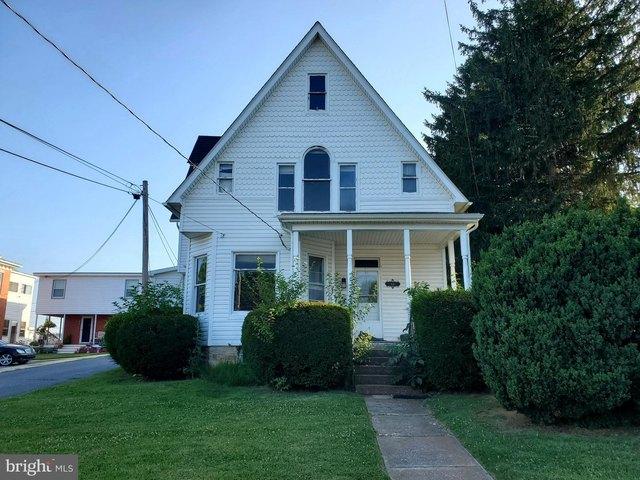 33 E Main St, Middletown, MD 21769