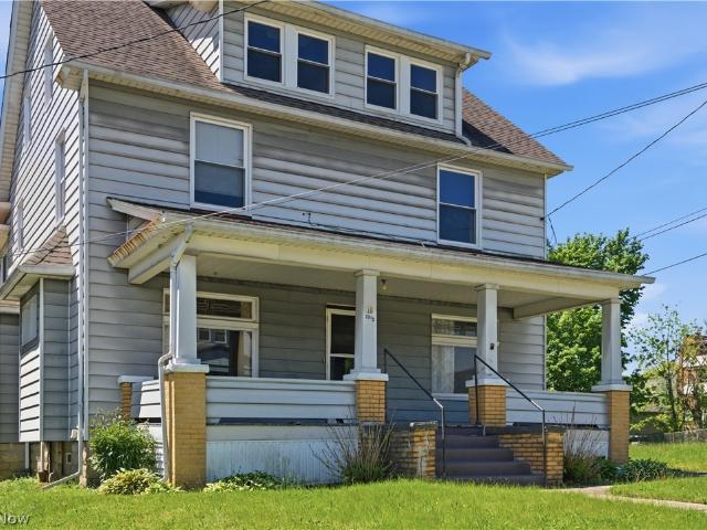 33 E Earle Avenue