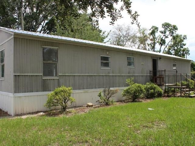 33 E Peeler Ave, Lakeland, GA 31635