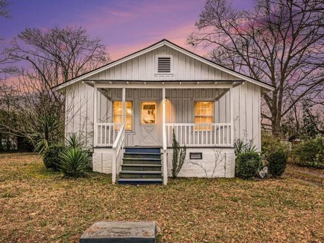 33 E Porter St SE, Cartersville, GA 30120