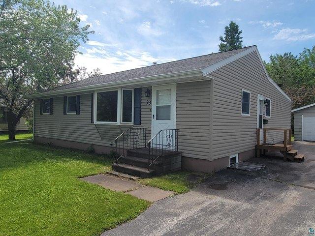 33 Evans Cir, Silver Bay, MN 55614