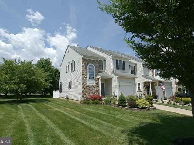 33 Farmington Court