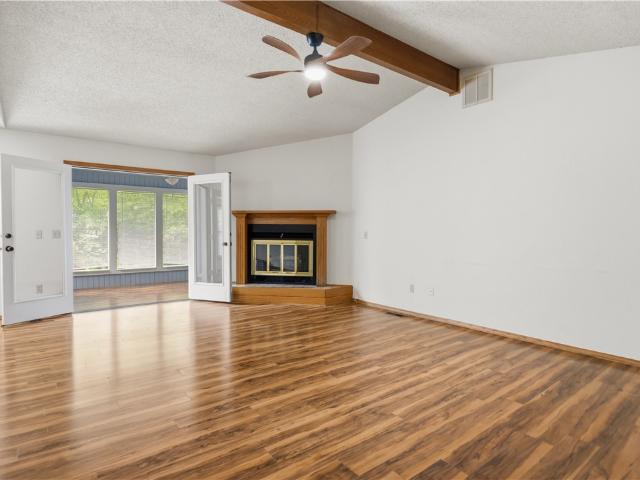 33 Farnham Drive