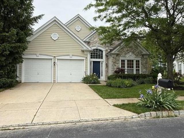 33 Festival Dr, Voorhees, NJ 08043