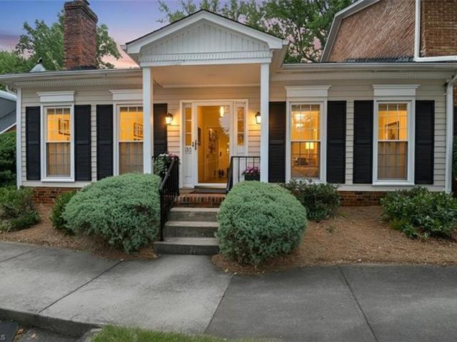 33 Fountain Manor Dr Unit A, Greensboro, NC 27405