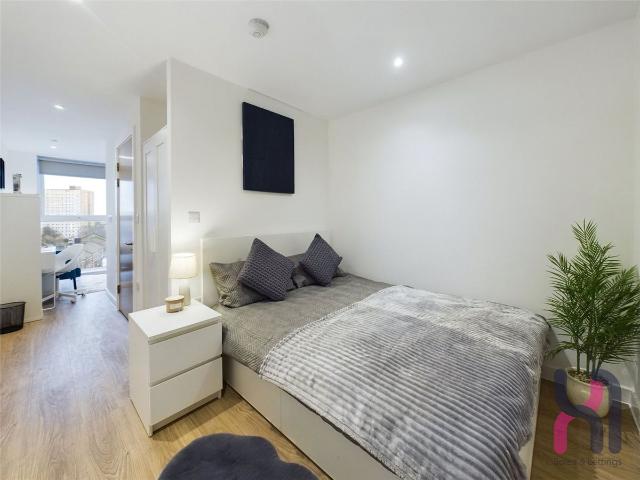 33 Frederick Road, Salford M6, Property to rent, £950 pcm | PrimeLocation
