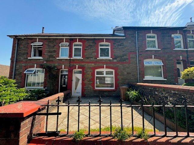 33 Gordon Road, Blackwood NP12, 3 bed property to rent, £1,150 pcm | PrimeLocation