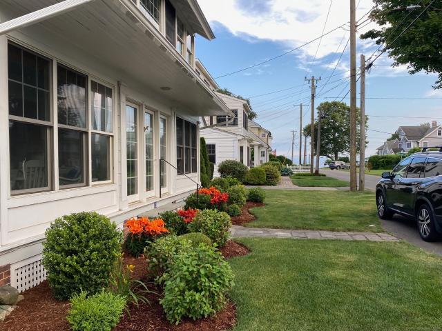 33 Grove Ave, Madison, CT 06443 | MLS #24161