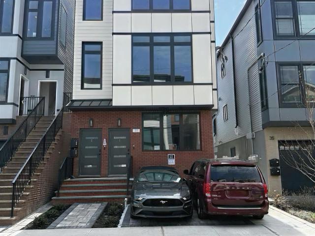 33 Graham St, Unit 3, Jersey City, NJ 07307 | MLS #260004