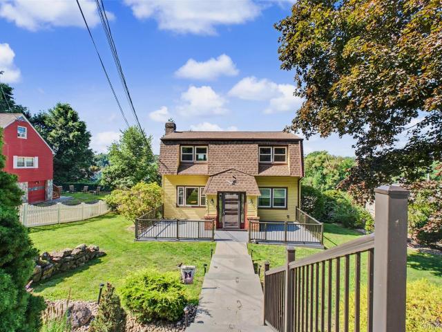 33 Grandview Drive