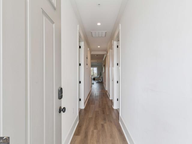 33 Harbor Road