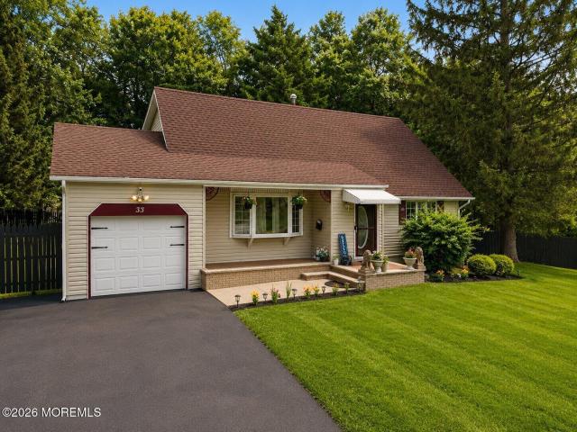 33 Heather Drive