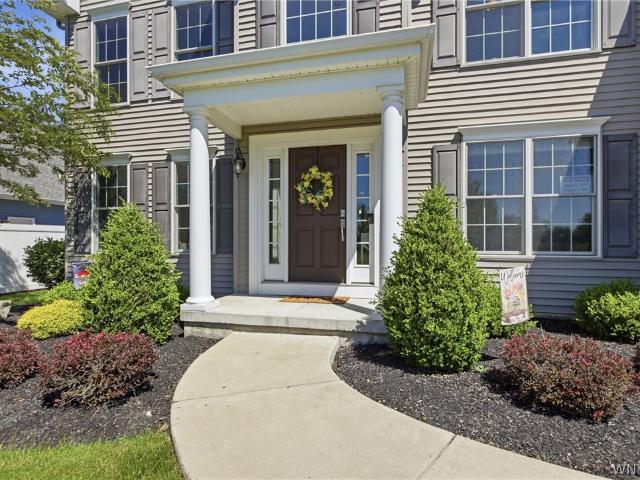 33 Hidden Meadow Crossing