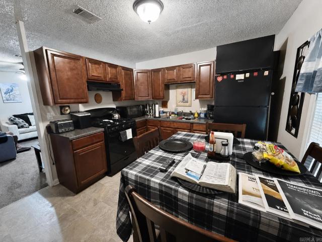 33 Hiland Pl