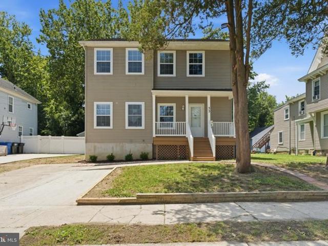 33 Hopkins St, Woodbury, NJ 08096