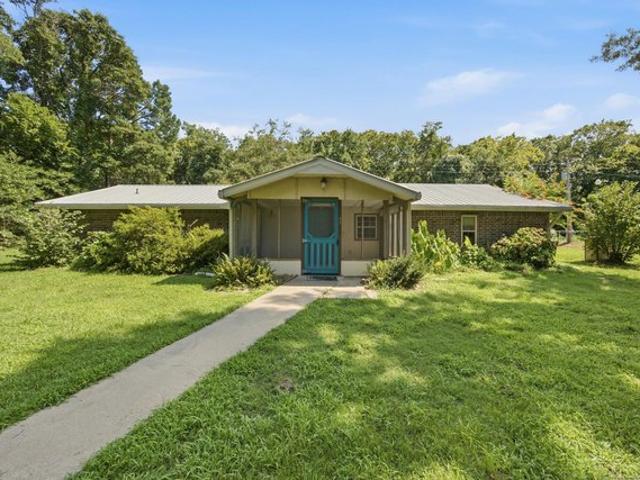 33 House St, Eufaula, OK 74432