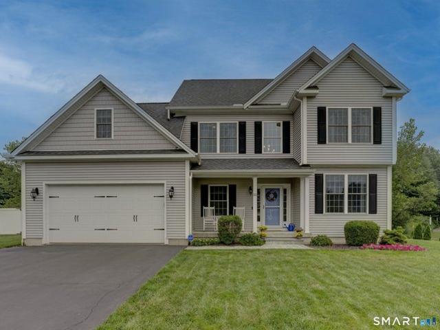 33 Hunters Ln, Southington, CT 06479