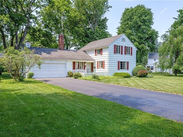 33 Irving Rd, Rochester, NY 14618