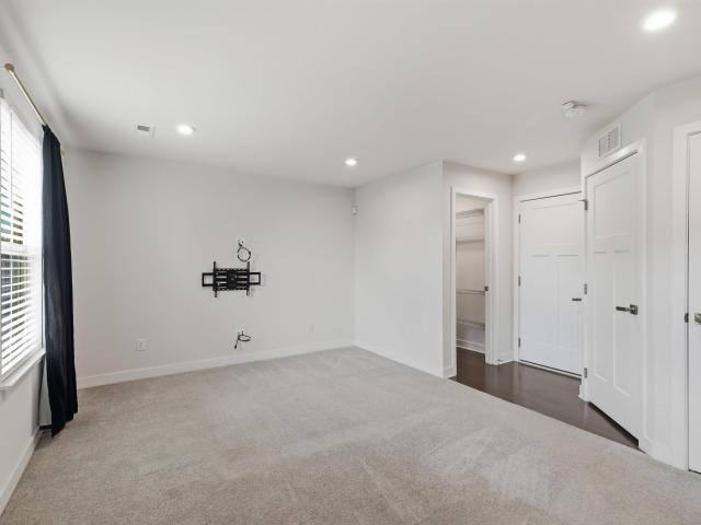 33 Itasca Drive