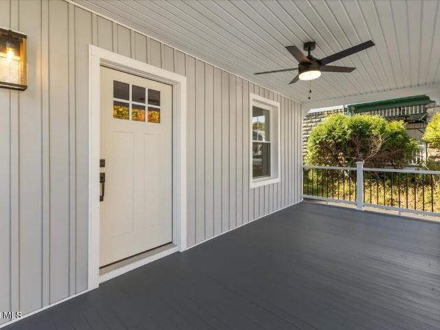 33 James St, Lake George, NY 12845 | MLS #202527 | Compass
