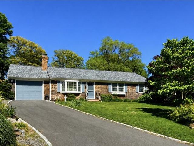 33 Jeanette Rd, Chatham, MA 02633