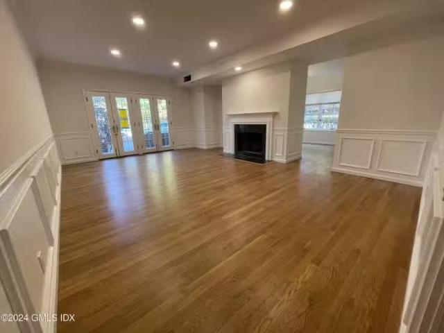 33 Lafayette Court, 1F, Greenwich, CT 06830