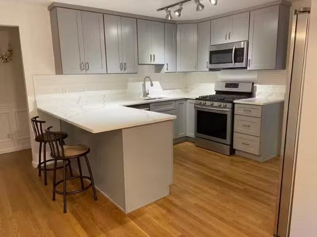 33 Lafayette Ct #1F, Greenwich, CT 06830 See Est. Value, Sch.