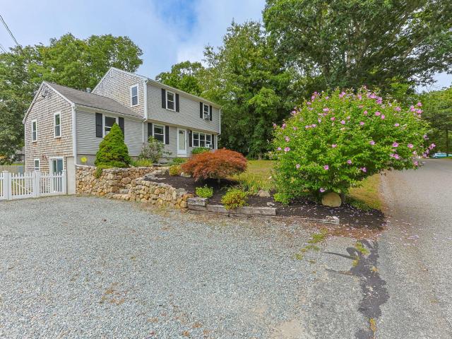 33 Lakefield Road
