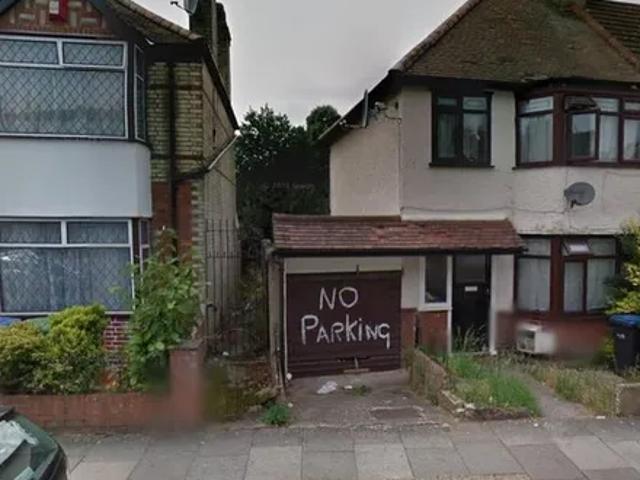 33 Lion Road, London, N9 9DW, United Kingdom | 1 bed apartment for rent #167128024 | Rentberry