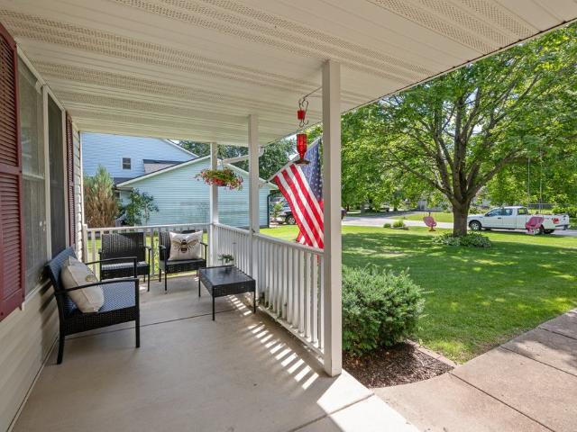 33 Lilac Court