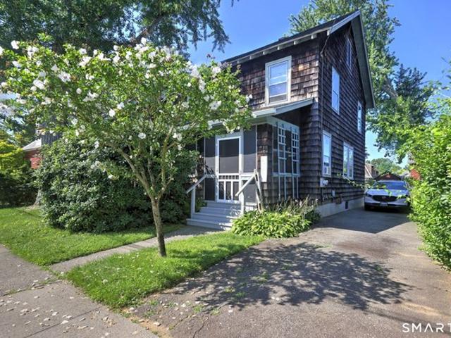 33 Loomis St, Milford, CT 06460