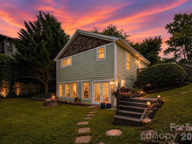 33 Madison St, Asheville, NC 28801