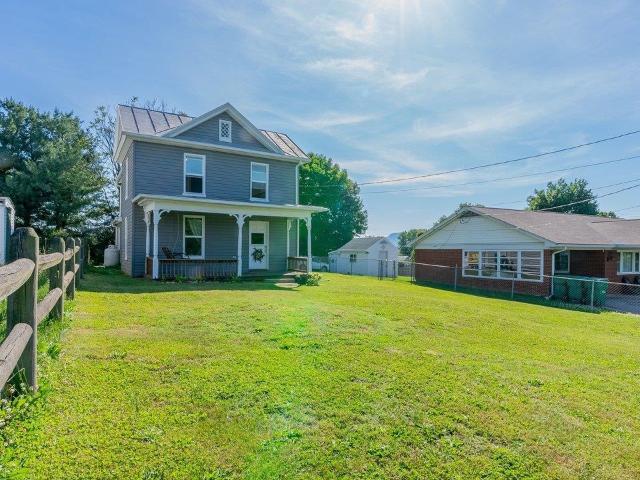 33 marye ln n