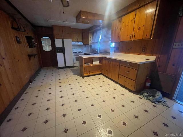 33 Melody Lake Drive