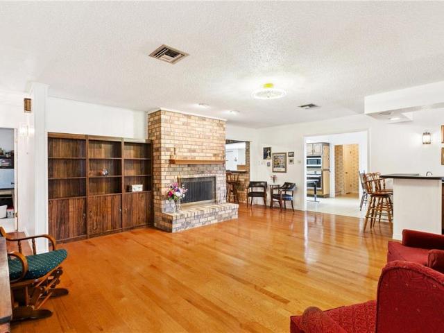 33 Monte Carlo Drive