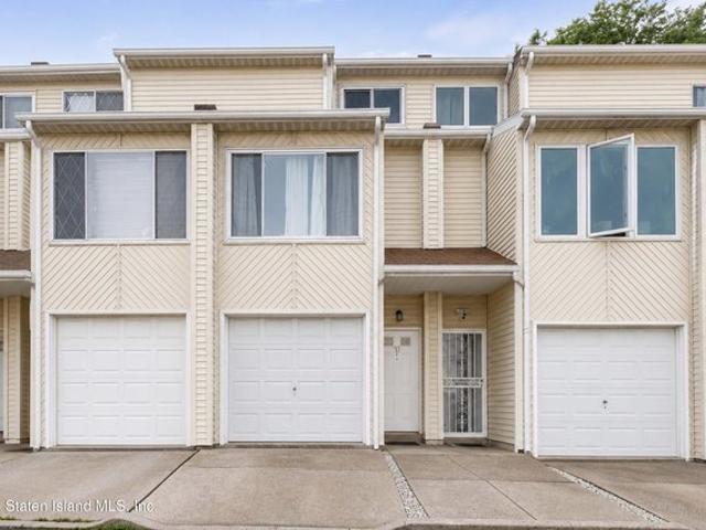 33 Mosel Loop, Staten Island, NY 10304