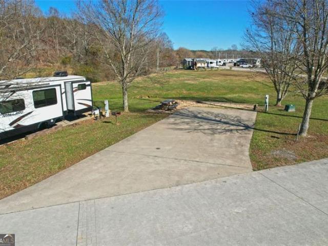 33 Mountain Meadows Circle