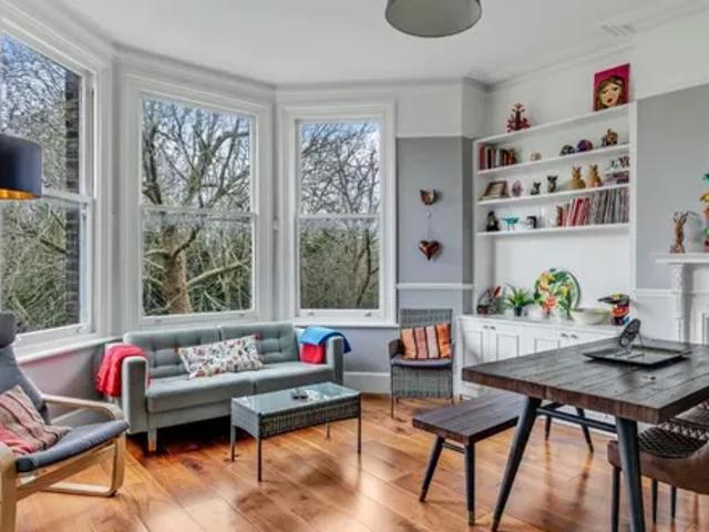 33 Mowbray Road, Brondesbury Park, London, NW6 7QS, United Kingdom | 3 bed apartment for rent #138696023 | Rentberry