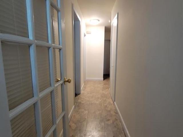 33 N Maple Avenue # Apt 1 Left