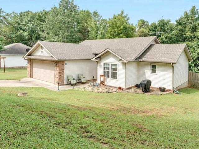 33 N Cedar Pl, West Fork, AR 72774